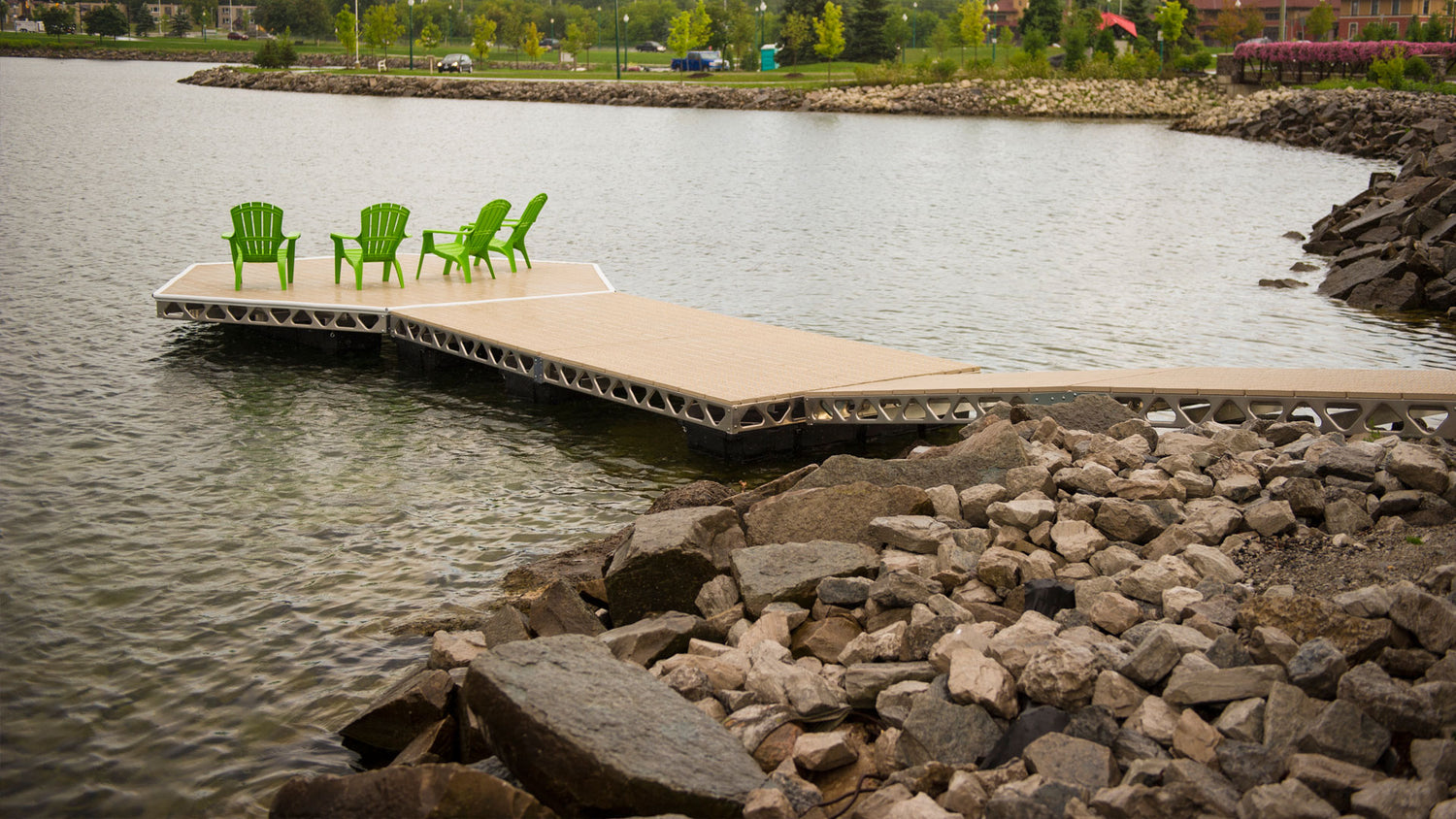 Leaving Floating Docks in the Winter: A Comprehensive Guide – BARR Plastics