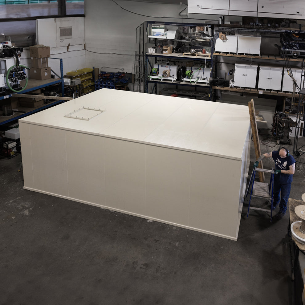 Custom Plastic Tanks Manufacturing – Quality & Versatile | BARR Plastics