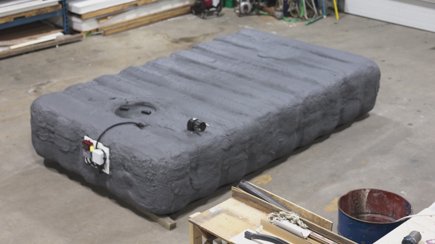 1000 Gallon Heated & Insulated Holding Sprayfoamed Tank | HIHT1000-SPR ...