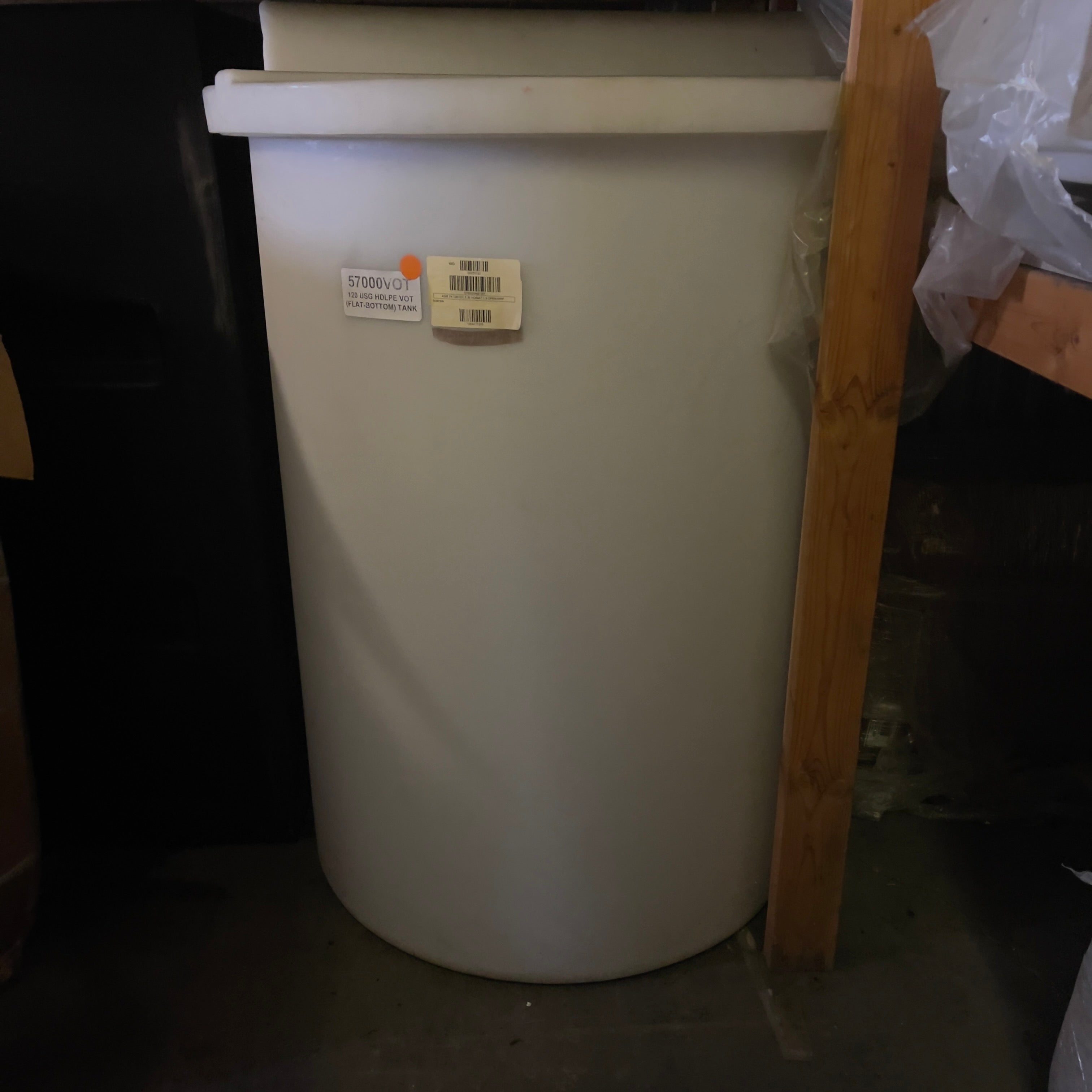 Storage Tanks – BARR Plastics